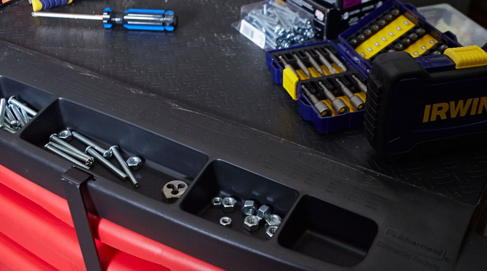 RUBBERMAID COMMERCIAL PRODUCTS Mobile Cabinet Workbench: 32 5/8 in Wd ...