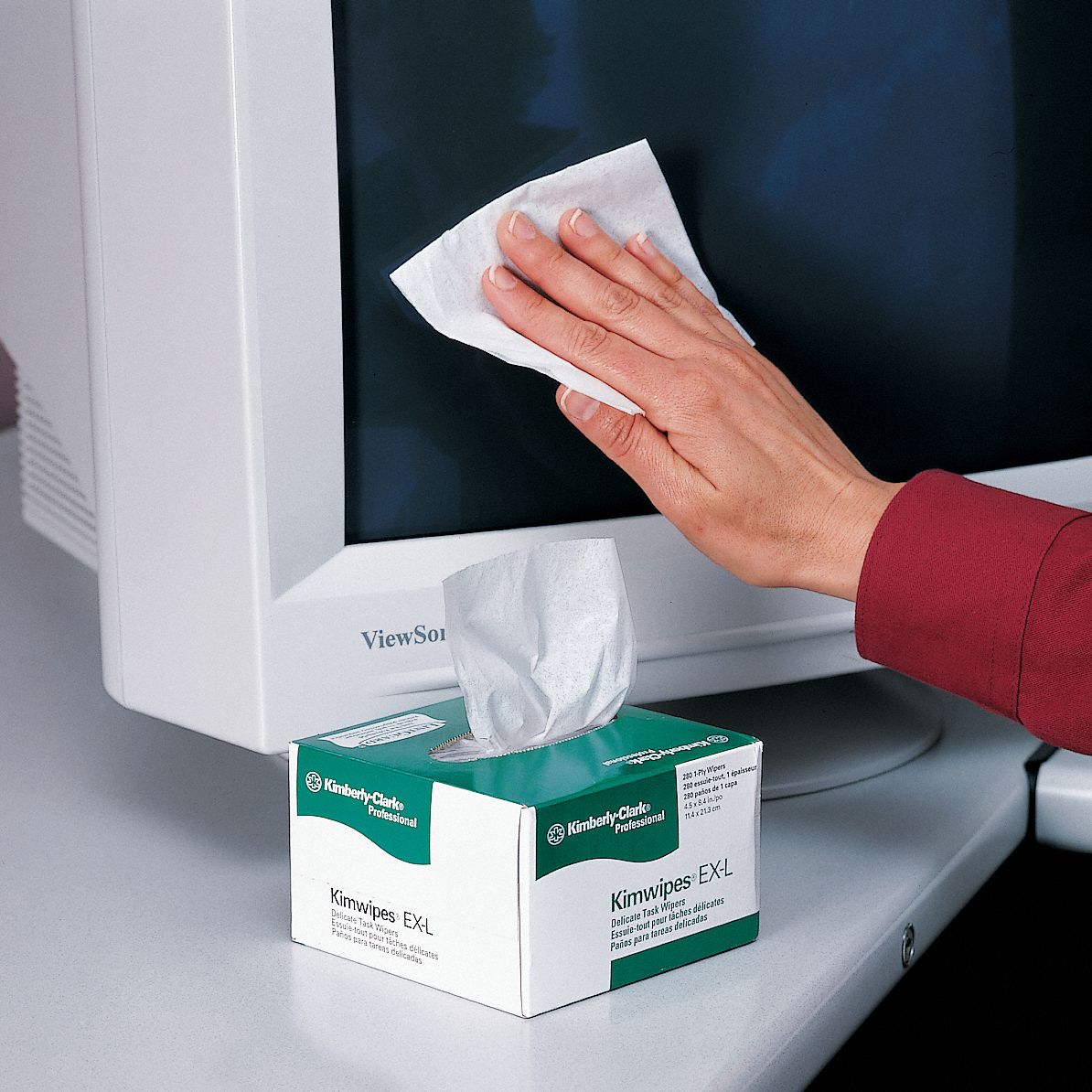 Delicate Task Wipes, 4 1/2 in x 8 in, Number of Sheets 280, White, PK ...
