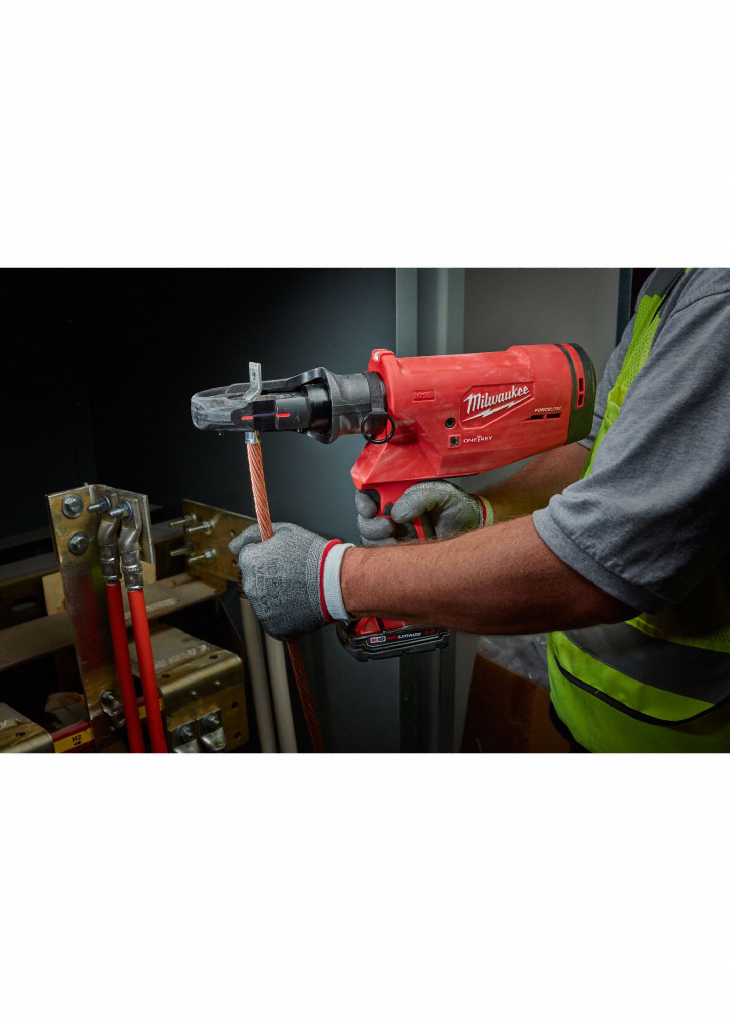 MILWAUKEE Cordless Crimping Tool Kit: 12 ton Max. Crimping Force, U ...