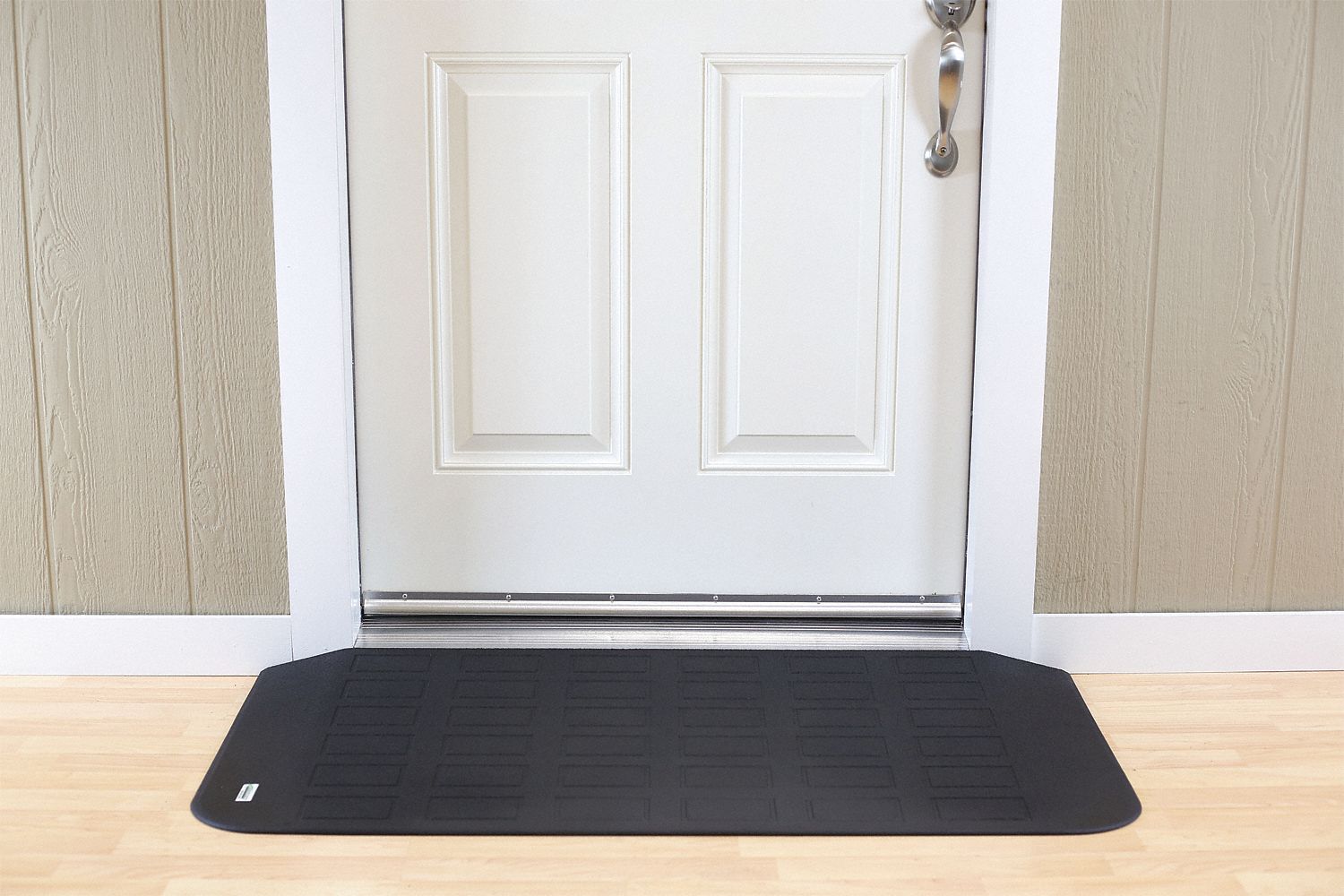 EZ EDGE, 46 in Lg, ADA Compliant, Door Ramp - 53VF62|MRAEZ1510 - Grainger