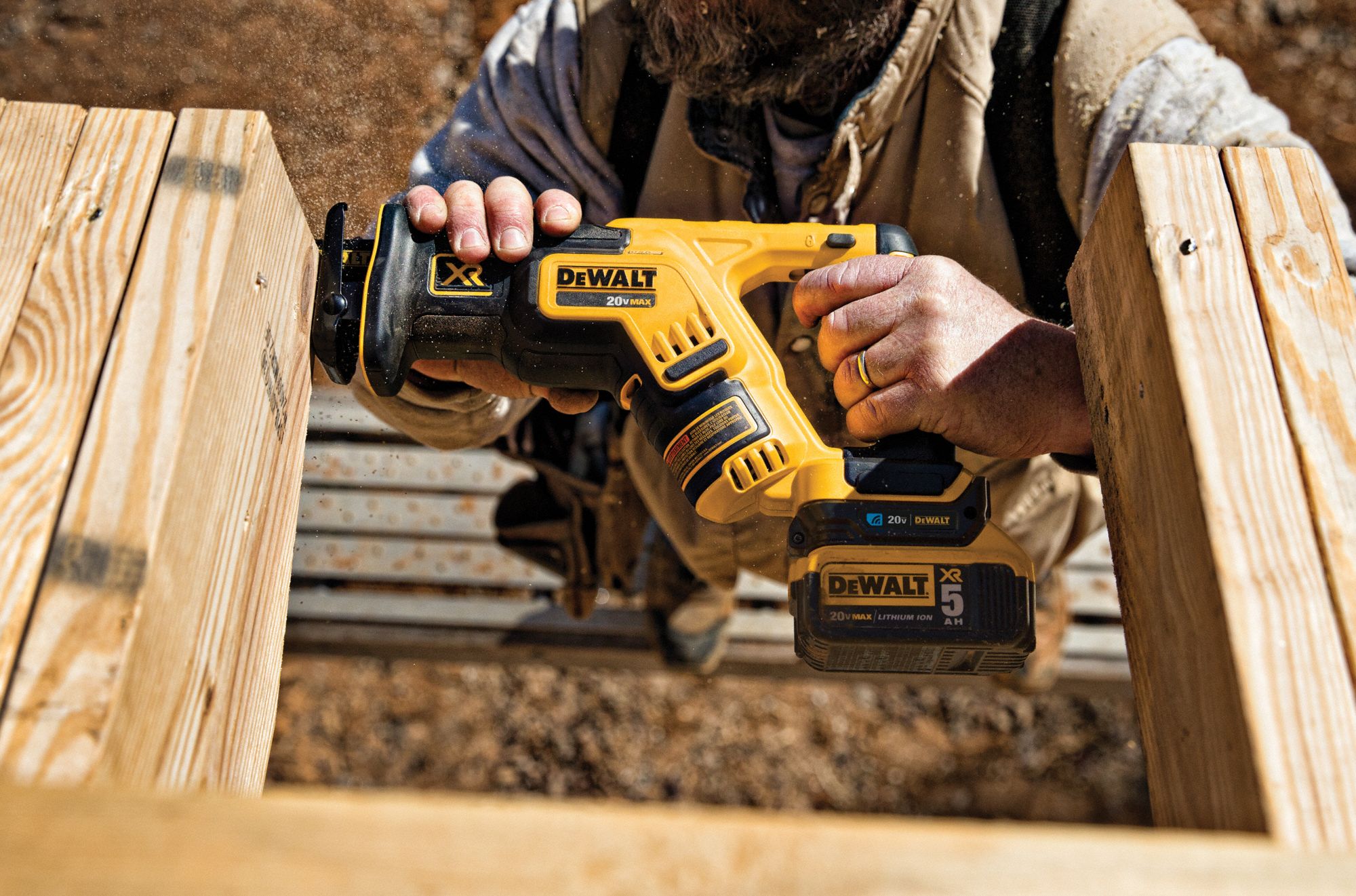 DEWALT Tool Tag: Tool Connect, Battery Connector, 1 Tags Included ...