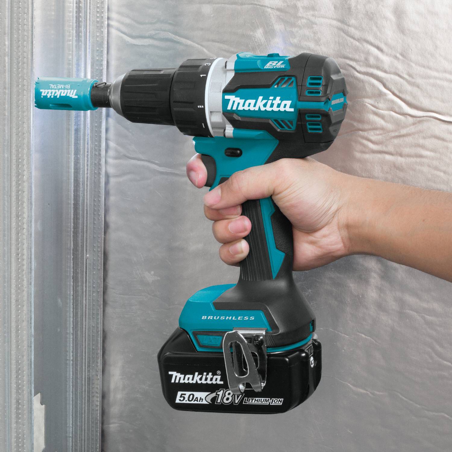 MAKITA Drill Kit, Cordless, 0 in-lb to 530 in-lb, 1/2 in Chuck Size ...