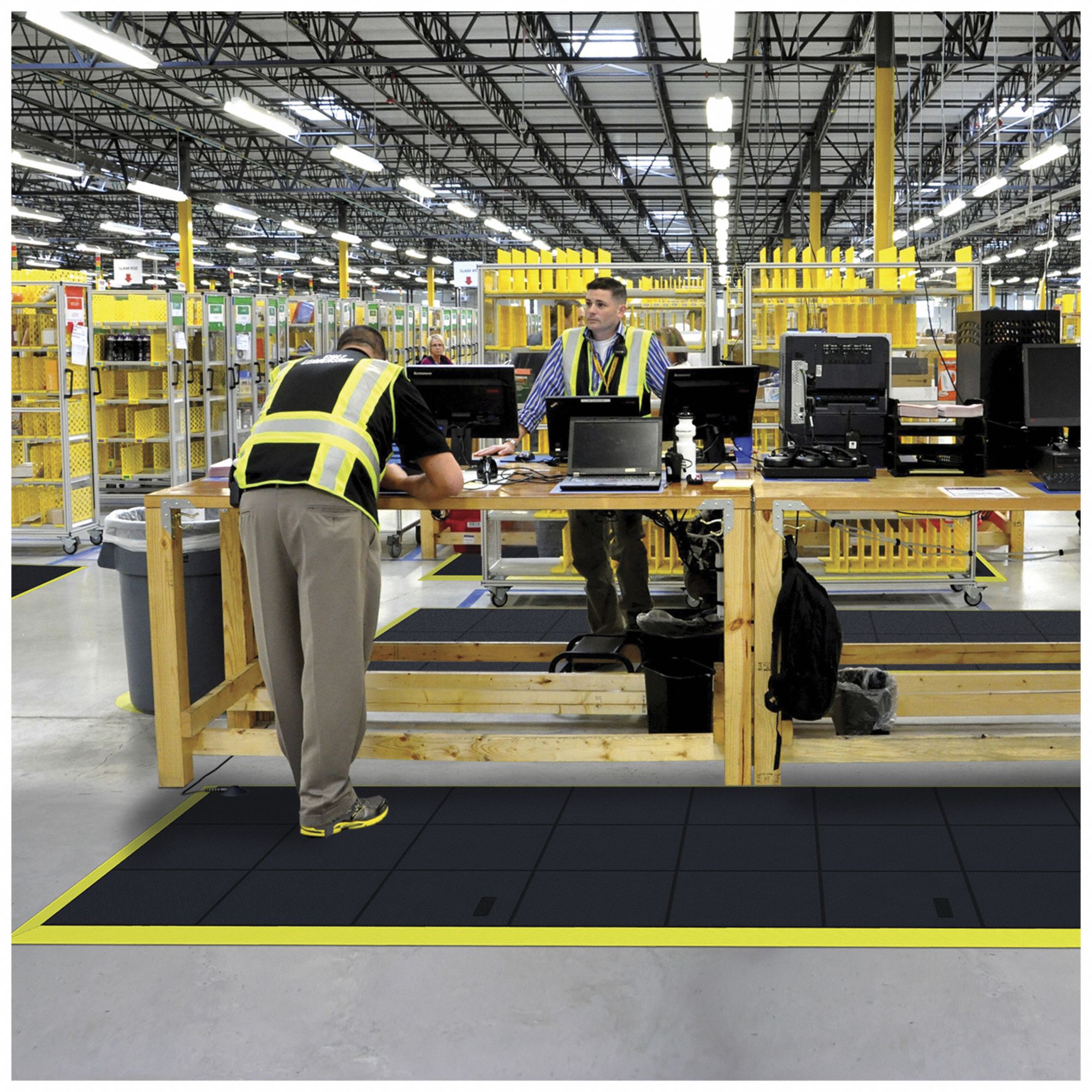 NOTRAX Interlocking Entrance Mat Tile: Interlocking ESD Mat Tile, 3 ft ...
