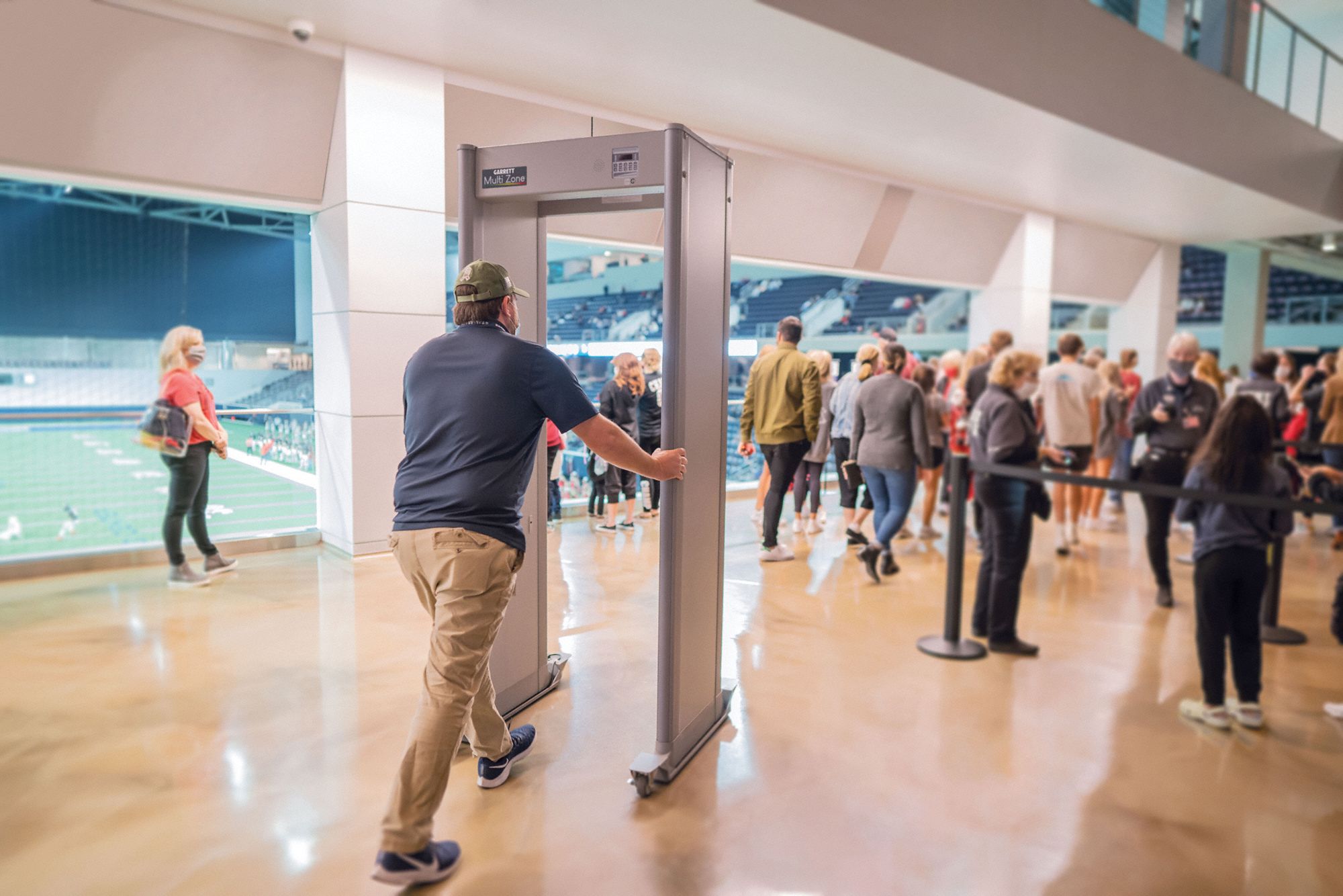 GARRETT METAL DETECTORS Walk-Through Metal Detector: Walk-Through, 1 1/ ...