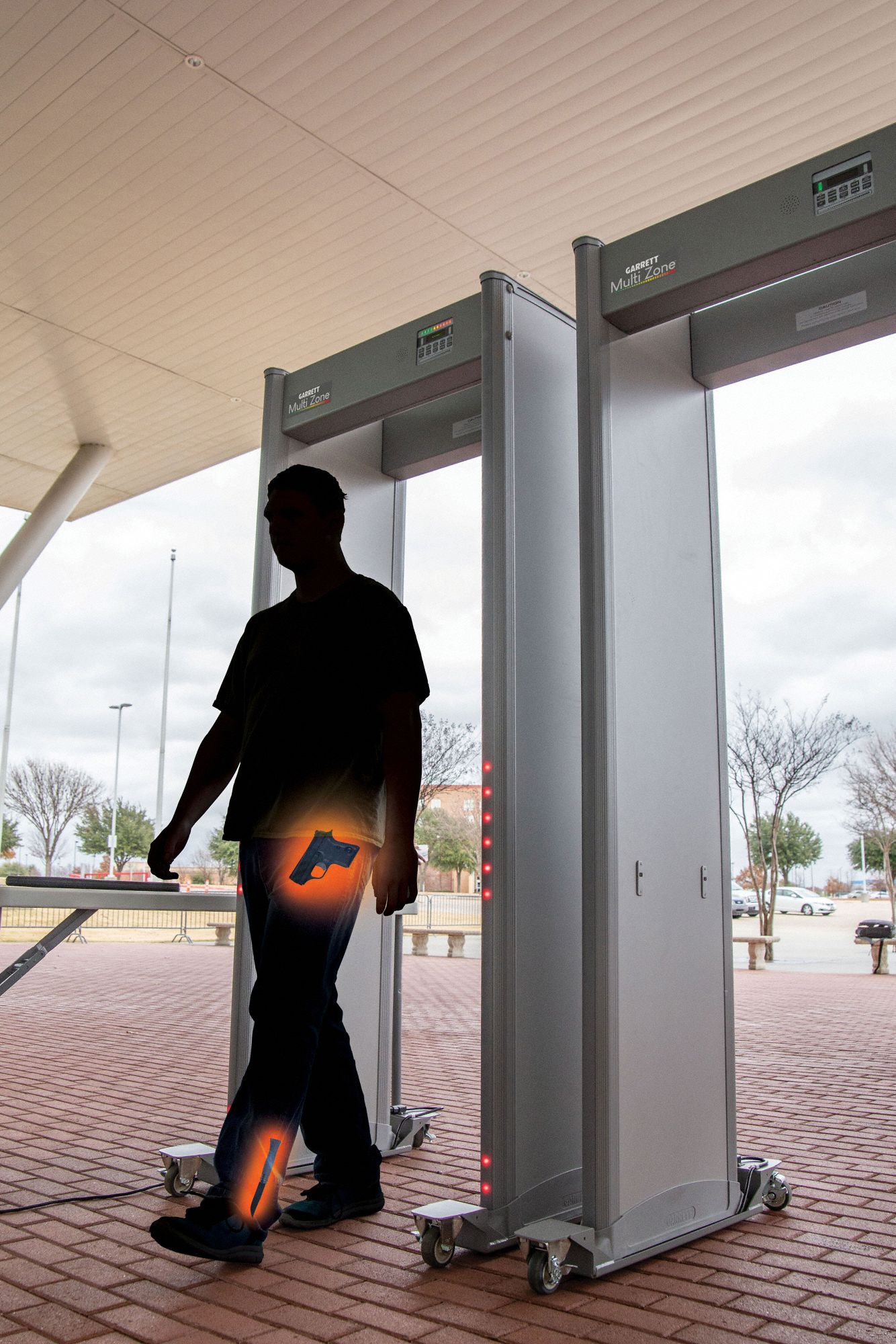 GARRETT METAL DETECTORS Walk-Through Metal Detector: Walk-Through, 1 1/ ...