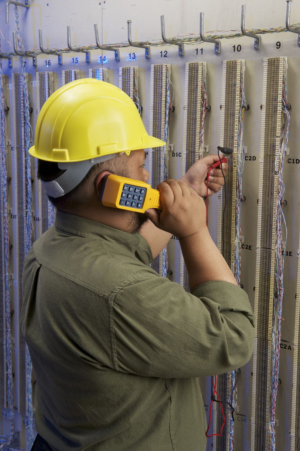 FLUKE NETWORKS Test Set: ABN, Polarity Indication and Last # Redial ...