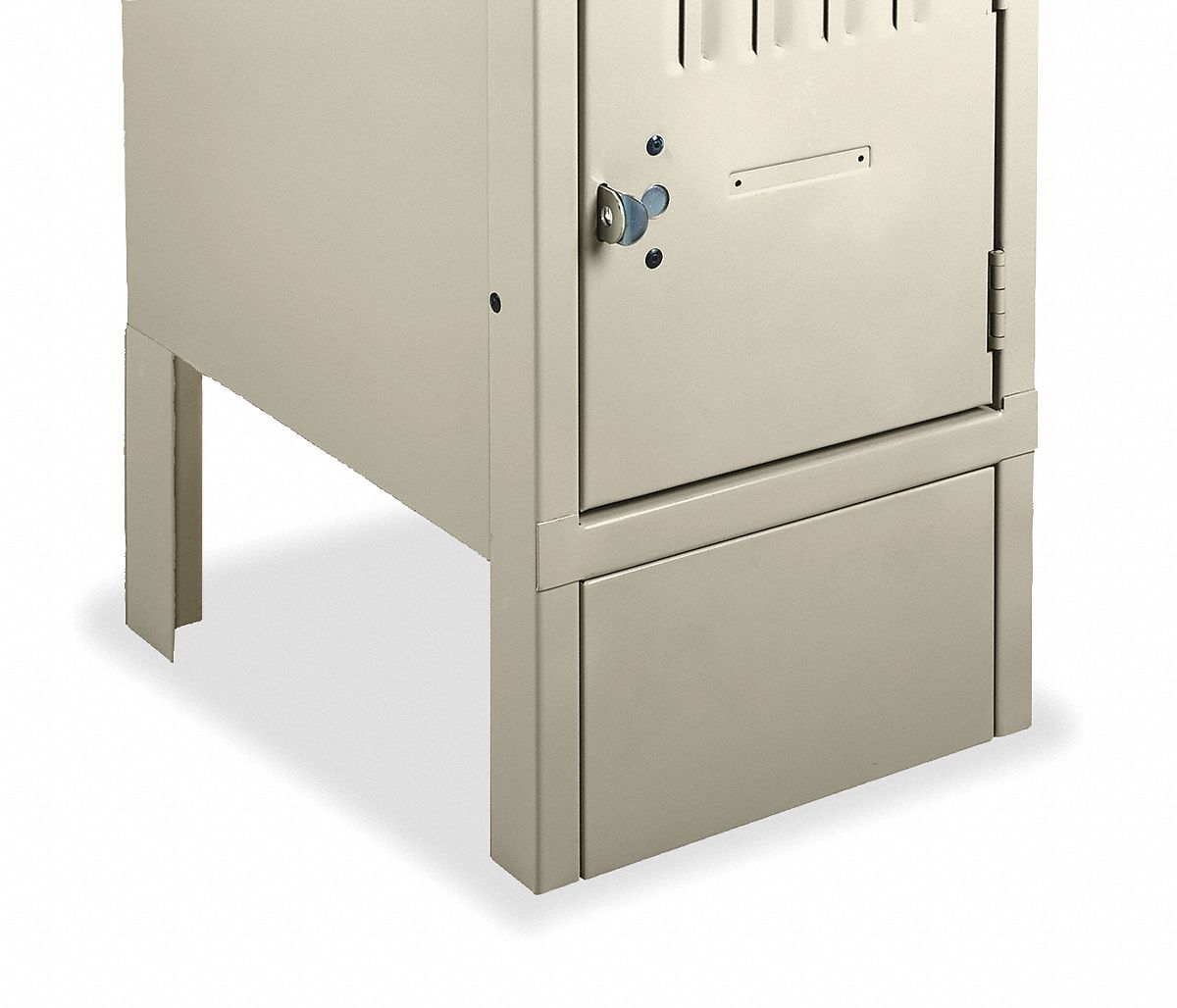 TENNSCO, 12 in x 12 in x 6 in, 12 in Footplate Wd, Locker Front Base ...