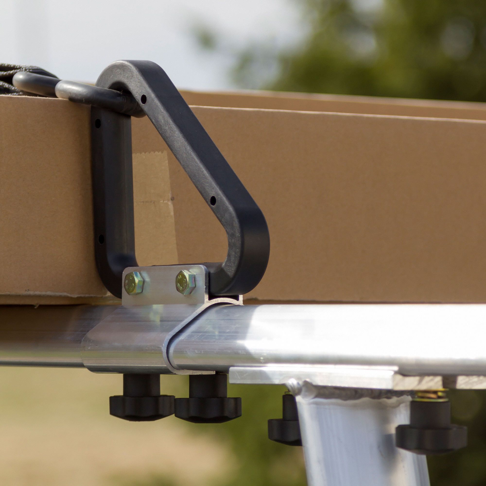 APEX Truck Rack: 800 lb Max Load Capacity, 12 5/8 in, 66 1/2 in, 30 in ...