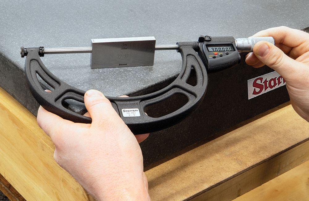 STARRETT Digital Interchangeable Anvil Micrometer, Range 0 in to 4 in ...