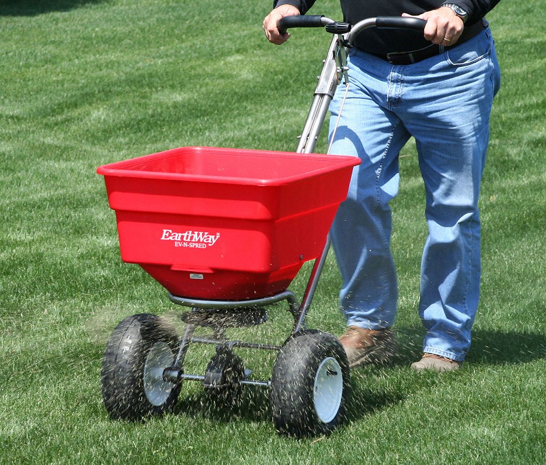 EV-N-SPRED Broadcast Spreader, 100 lb. Capacity, Pneumatic Wheel Type ...