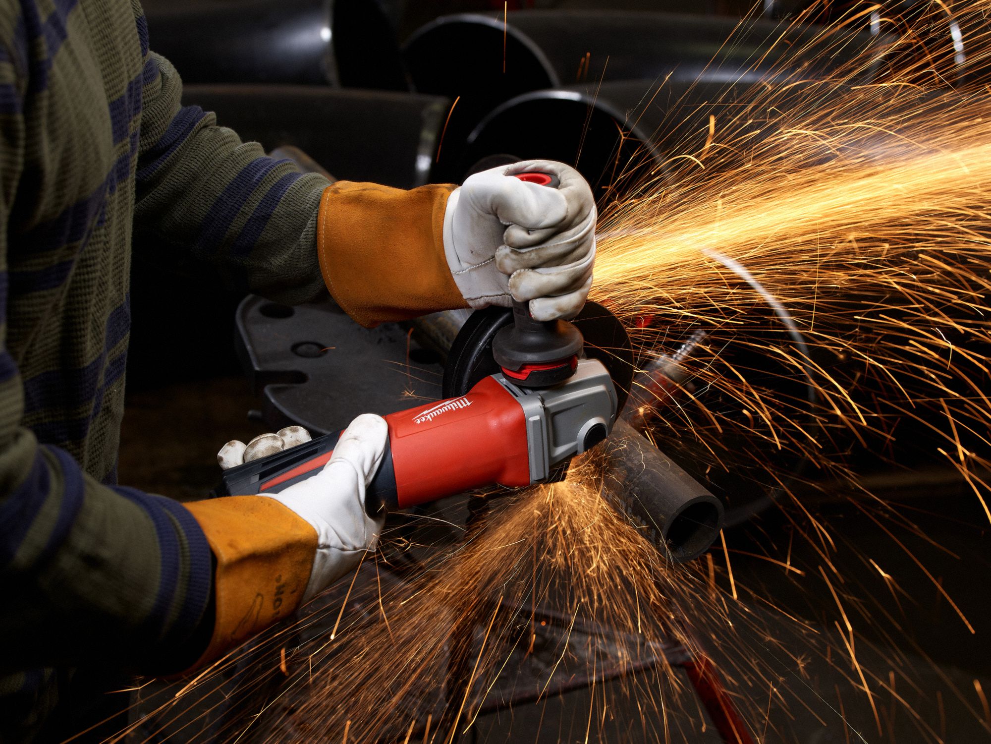 MILWAUKEE Angle Grinder: 13 A, 9,000 RPM Max. Speed, Paddle, 6 in Wheel ...