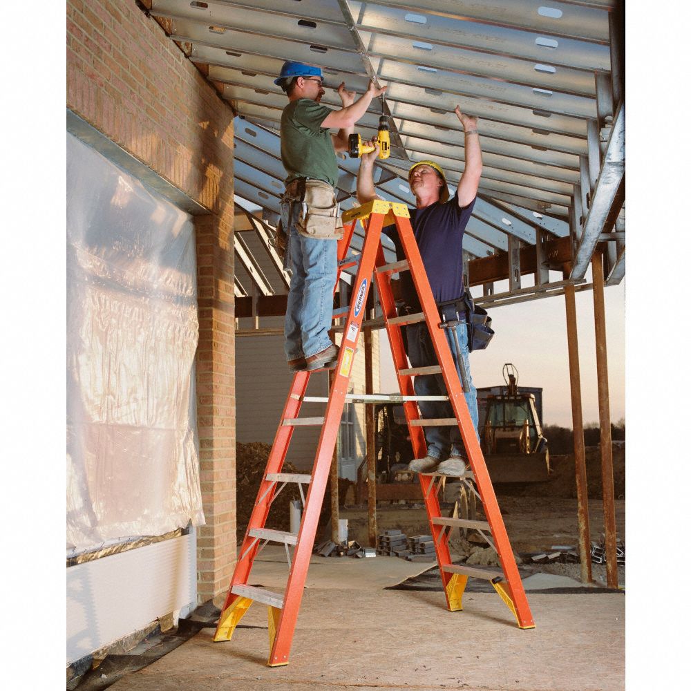 WERNER Twin Stepladder: 8 ft Ladder Ht, 7 Steps, 300 lb Load Capacity ...
