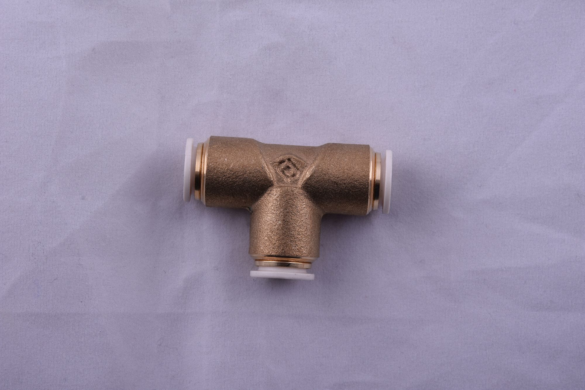 AIGNEP USA, Tee, 4 mm OD 4 mm Pipe x 4 mm OD Size, Push-Fit Tee Fitting - 787W34|59230-4 - Grainger