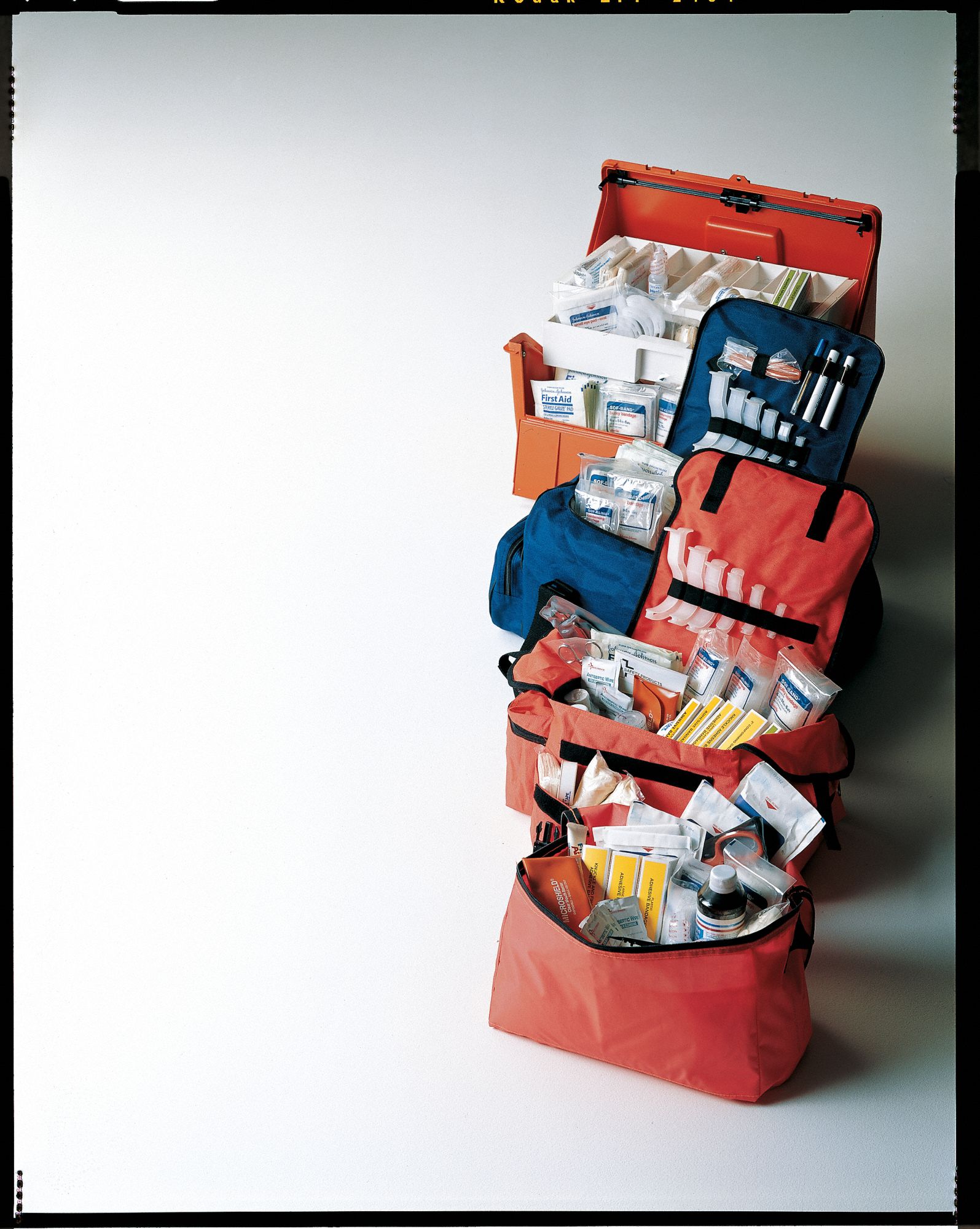 20 in L x 12 in W x 9 in H, Nylon, Trauma Kit Bag - 8WNV5|604-047NV ...