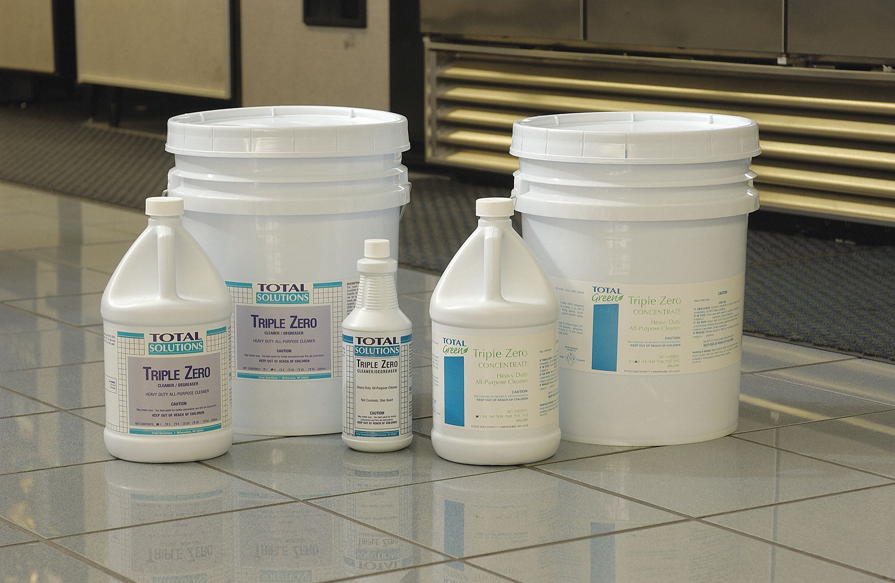 TOTAL SOLUTIONS, Bottle, 32 oz Container Size, Heavy Duty Cleaner ...