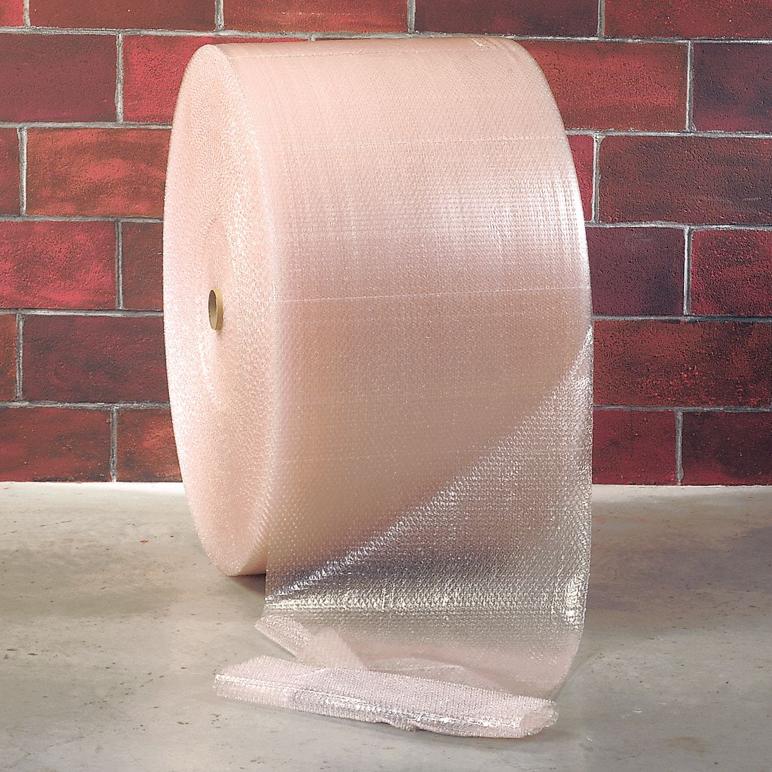 24 in Roll Wd, 750 ft Roll Lg, Perforated Anti-Static Bubble Roll ...