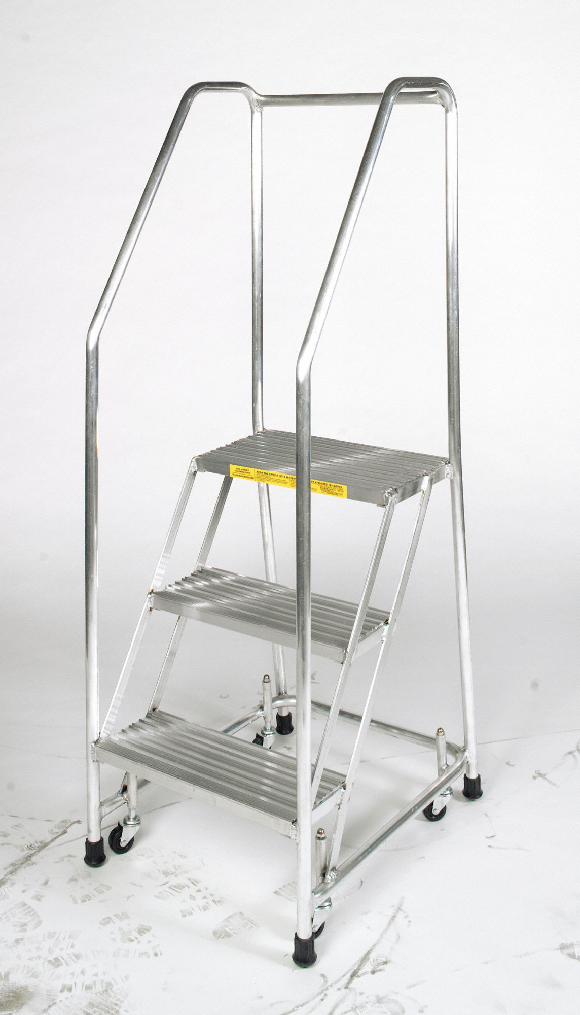 BALLYMORE, 4.8 ft Platform Ht, Assembled, Rolling Ladder - 9LHL8|A6SH30 ... BALLYMORE, 4.8 ft Platform Ht, Assembled, Rolling Ladder - 9LHL8|A6SH30 ...