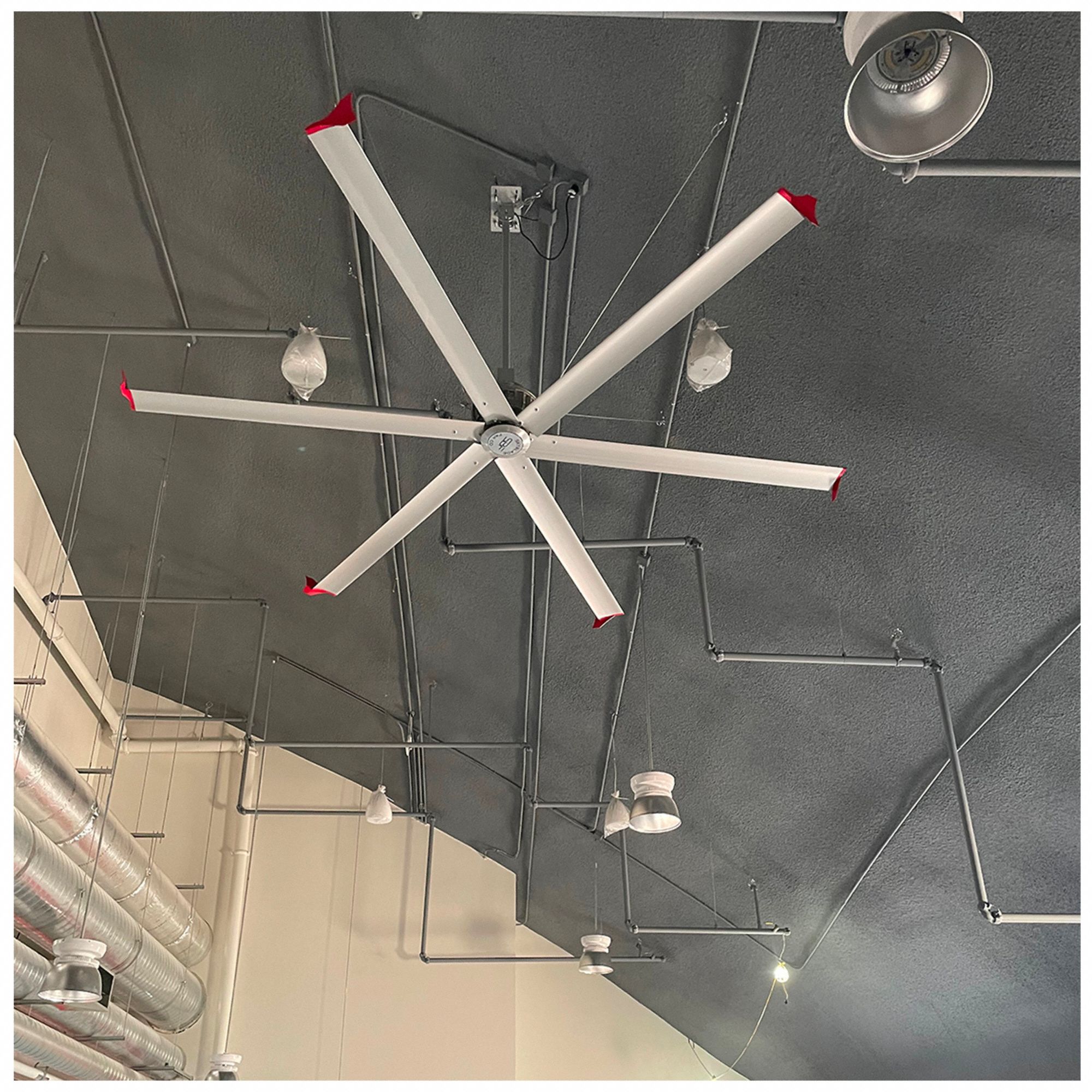 SKYBLADE Comercial Ceiling Fan: 6 ft Blade Dia, Variable Speeds, 120 V ...