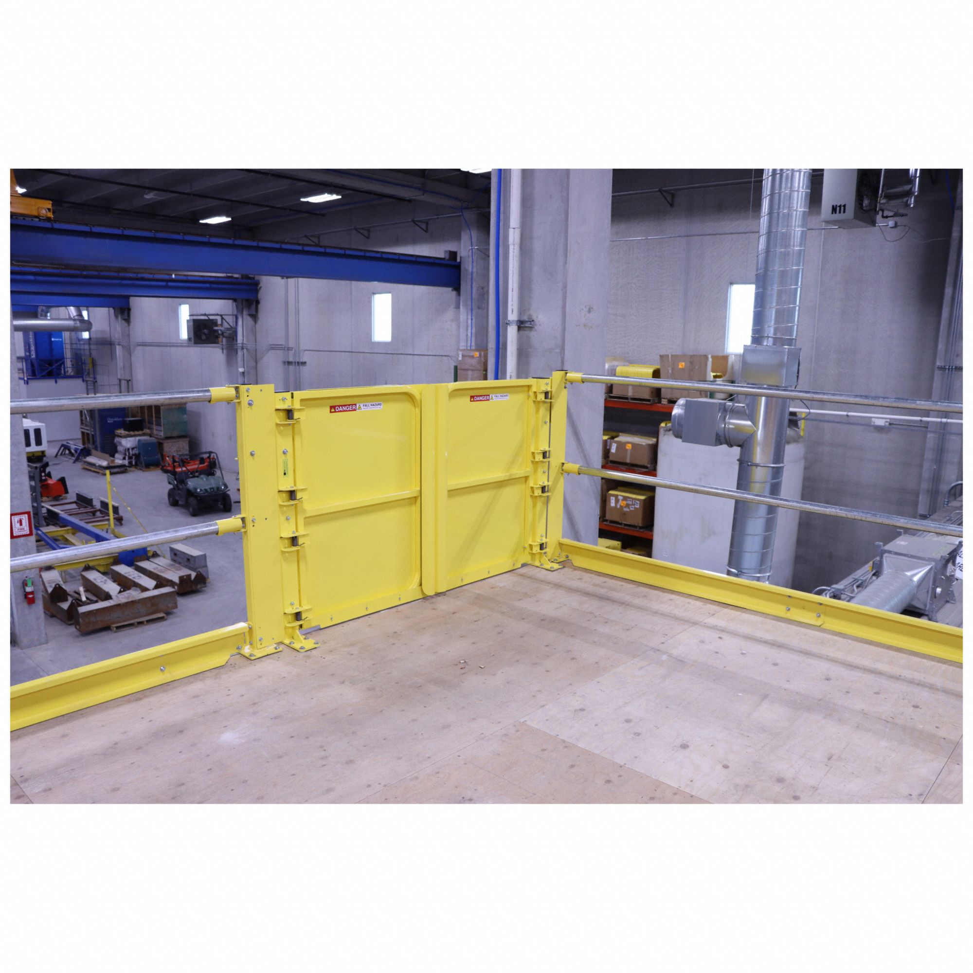 SAFEMEZZ Pallet Safety Swing Gate - 797VH6|PLG-72-PCY - Grainger